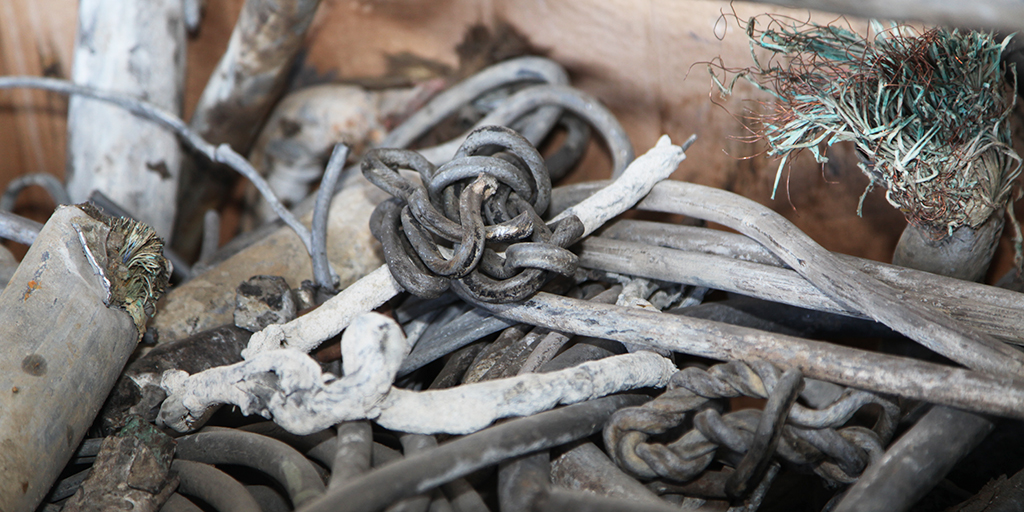 Lead and Battery – Owl Metals Inc.